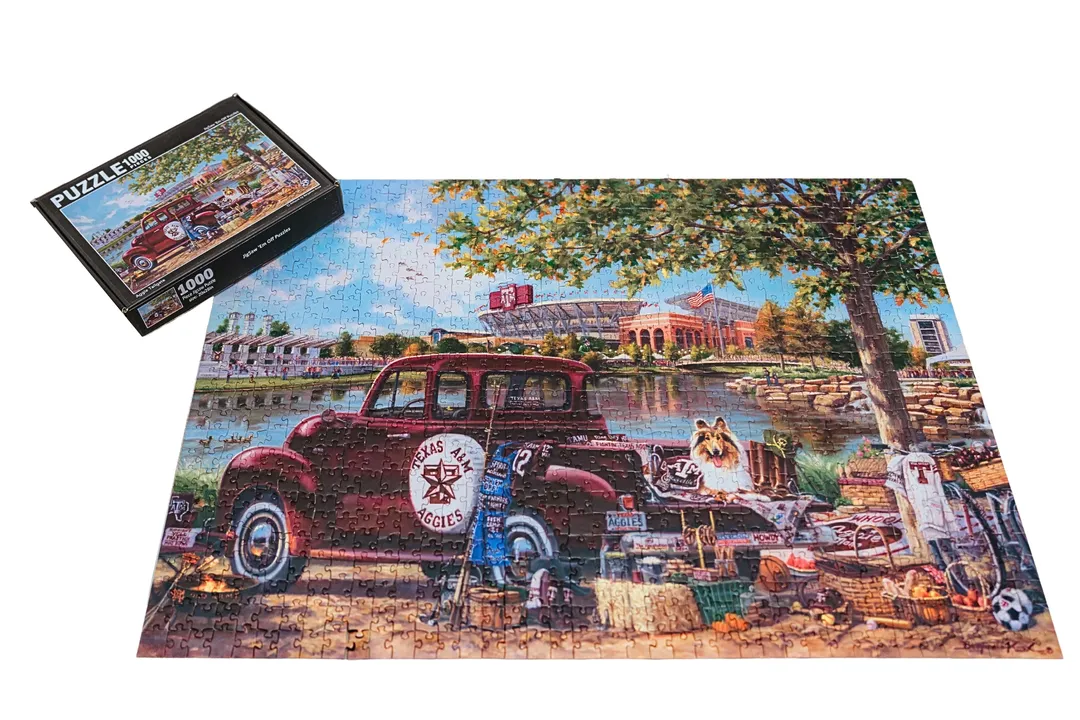 Aggie Tailgate Puzzle (1000 pieces) | JigSaw 'Em Off Puzzles
